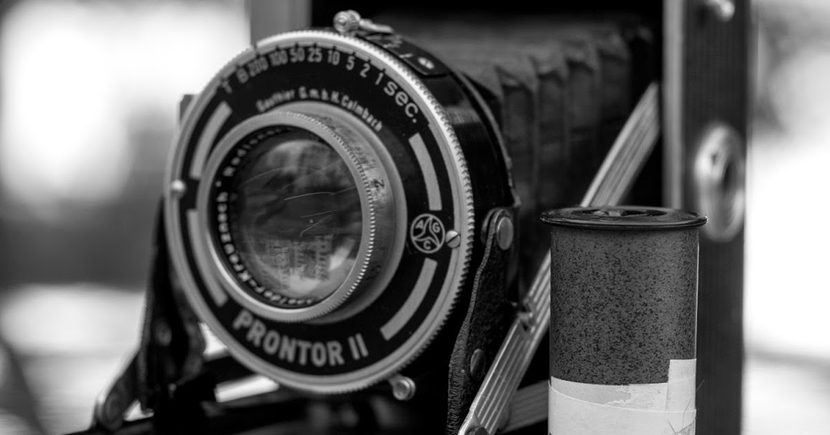 A Quirky Guy with a Camera: Fun with Film: Rollei RPX 25