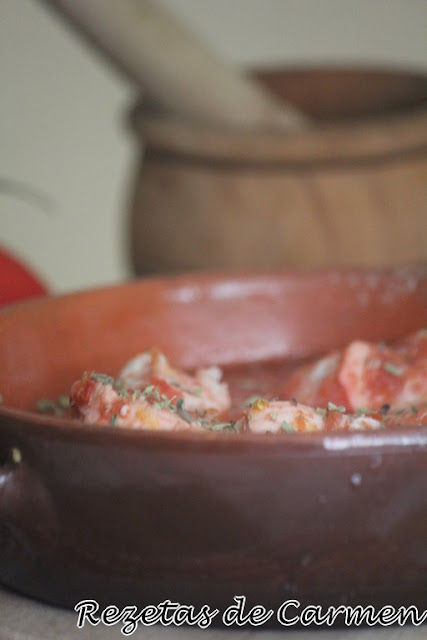 Pollo con salsa de naranja y achiote