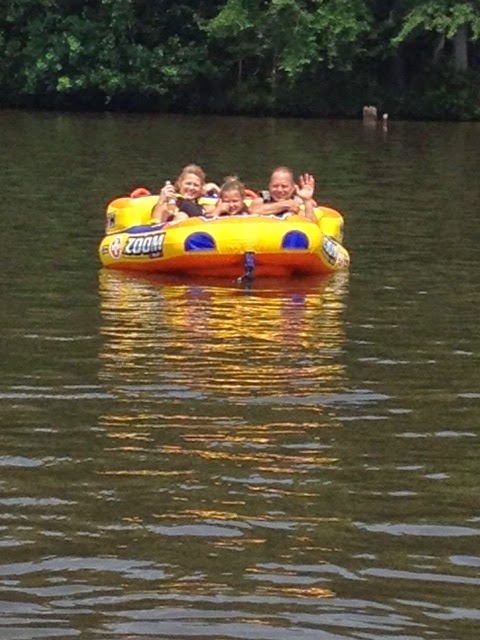 The Colquett 5: Lake Fun..... 4th of July Fun