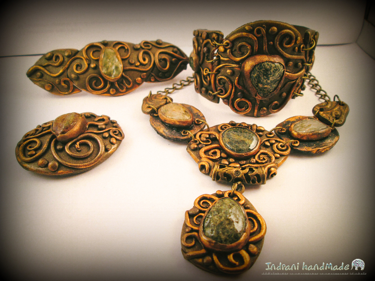 Indrani Handmade: Set de bijuterii cu pietre semipretioase