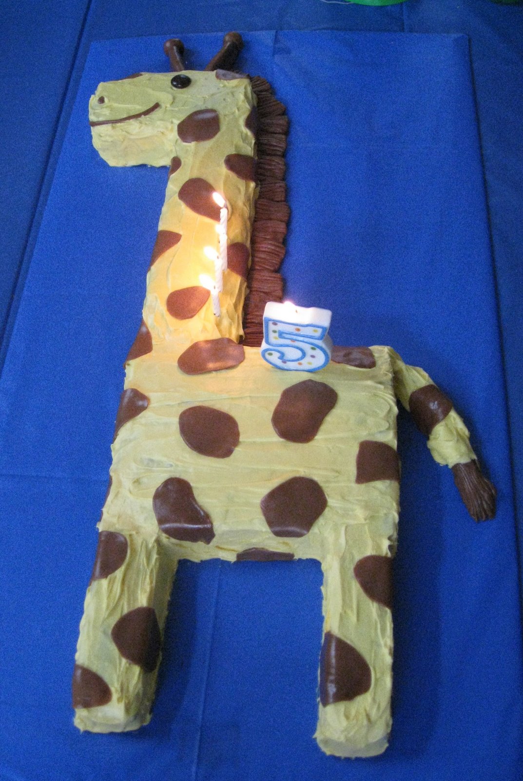 Cindy deRosier: My Creative Life: Giraffe Cake