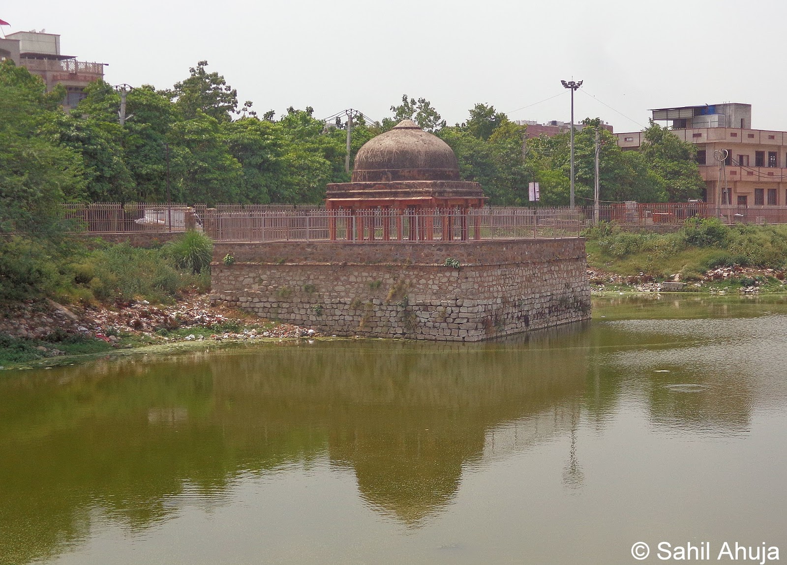 Pixelated Memories: Jahaz Mahal and Hauz-i-Shamsi, Mehrauli, Delhi