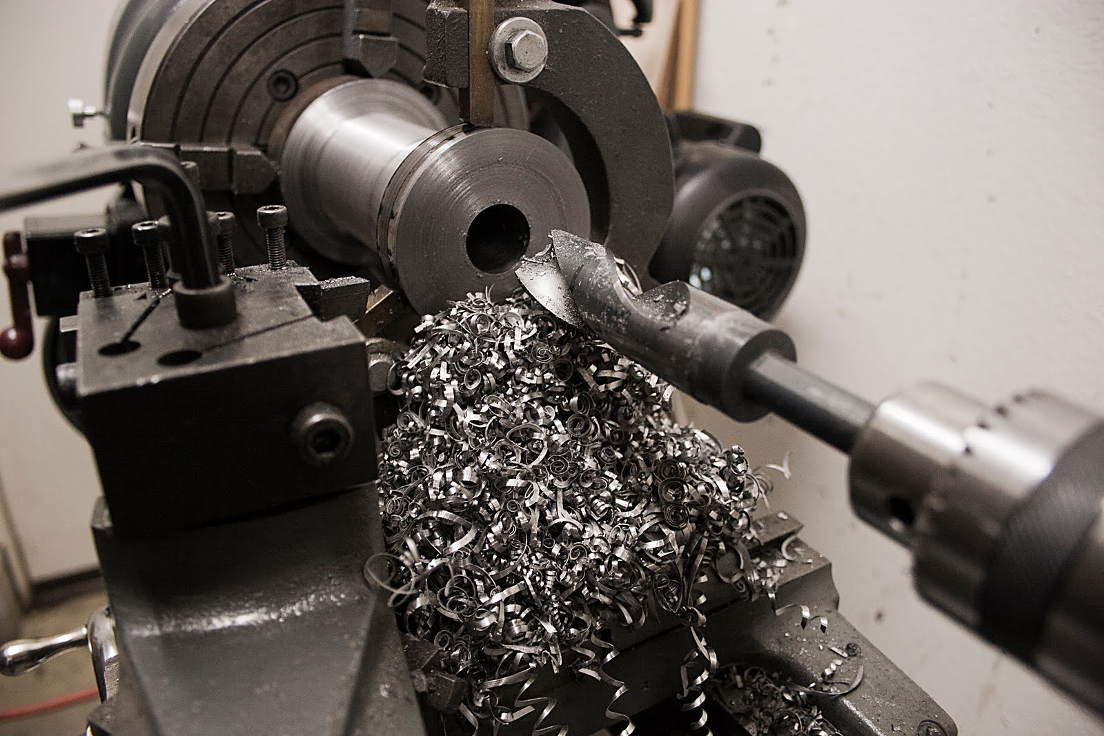 Randy's Rocketry: More Nozzle Machining