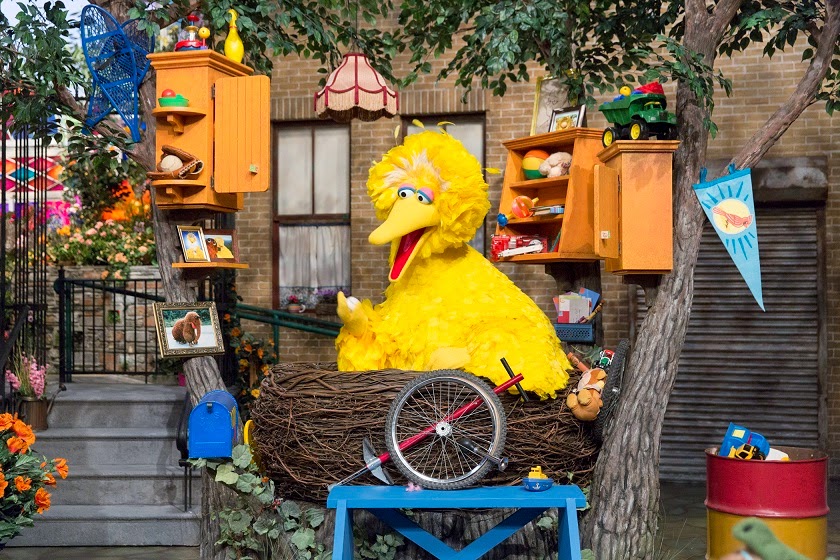 Muppet Stuff: Tour the New Sesame Street Set! Muppet Stuff: Tour the New Sesame Street Set!