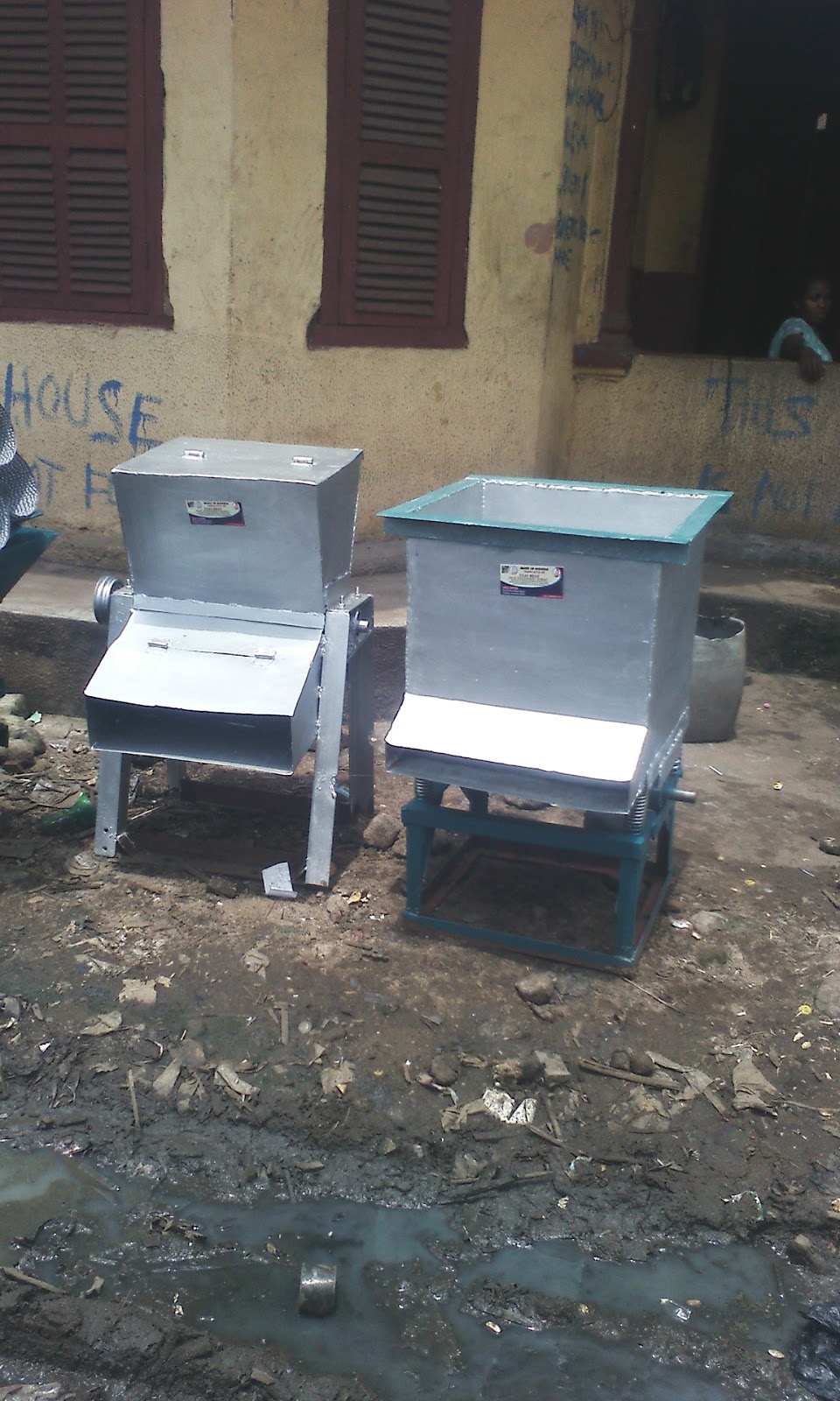 BUSINESS OPPORTUNITIES: How to Make Garri (Cassava Flour)
