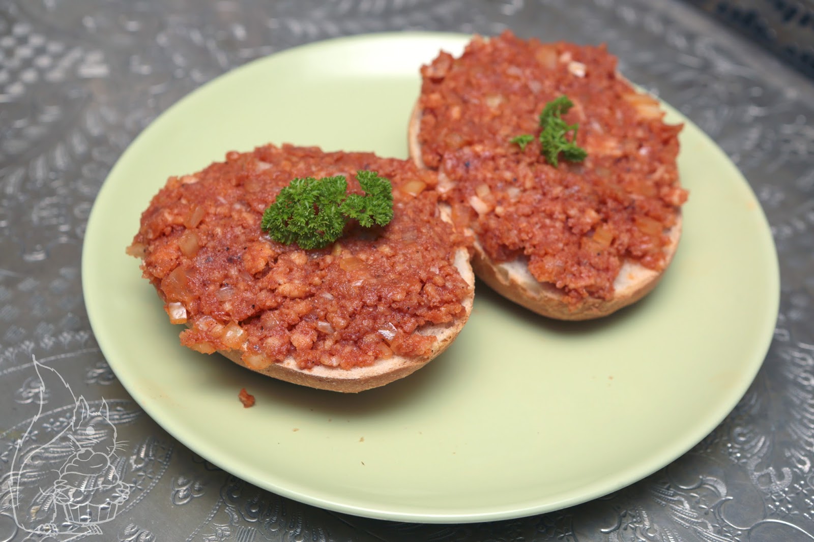 Squirrel of Nom's Tasty Treats: Veganes Mett | vegan mett
