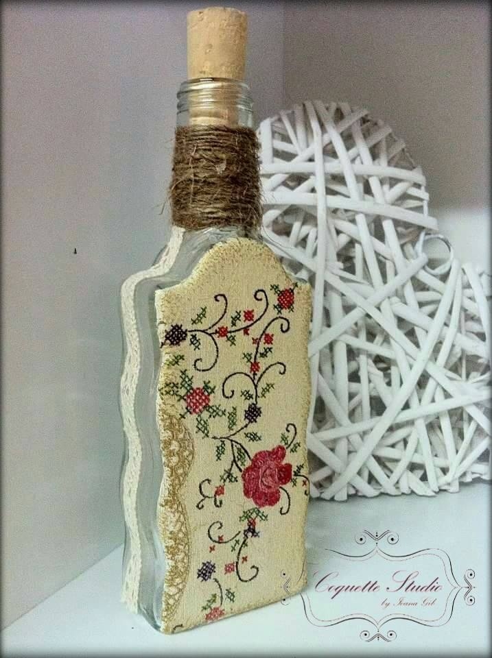 Coquette Studio: Sticle nunta decorate....pentru palinca, vin sau orice ...