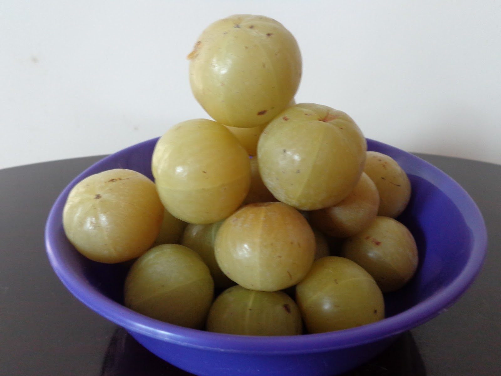 Cooking With Shobana : NELLIKAYI THOKKU