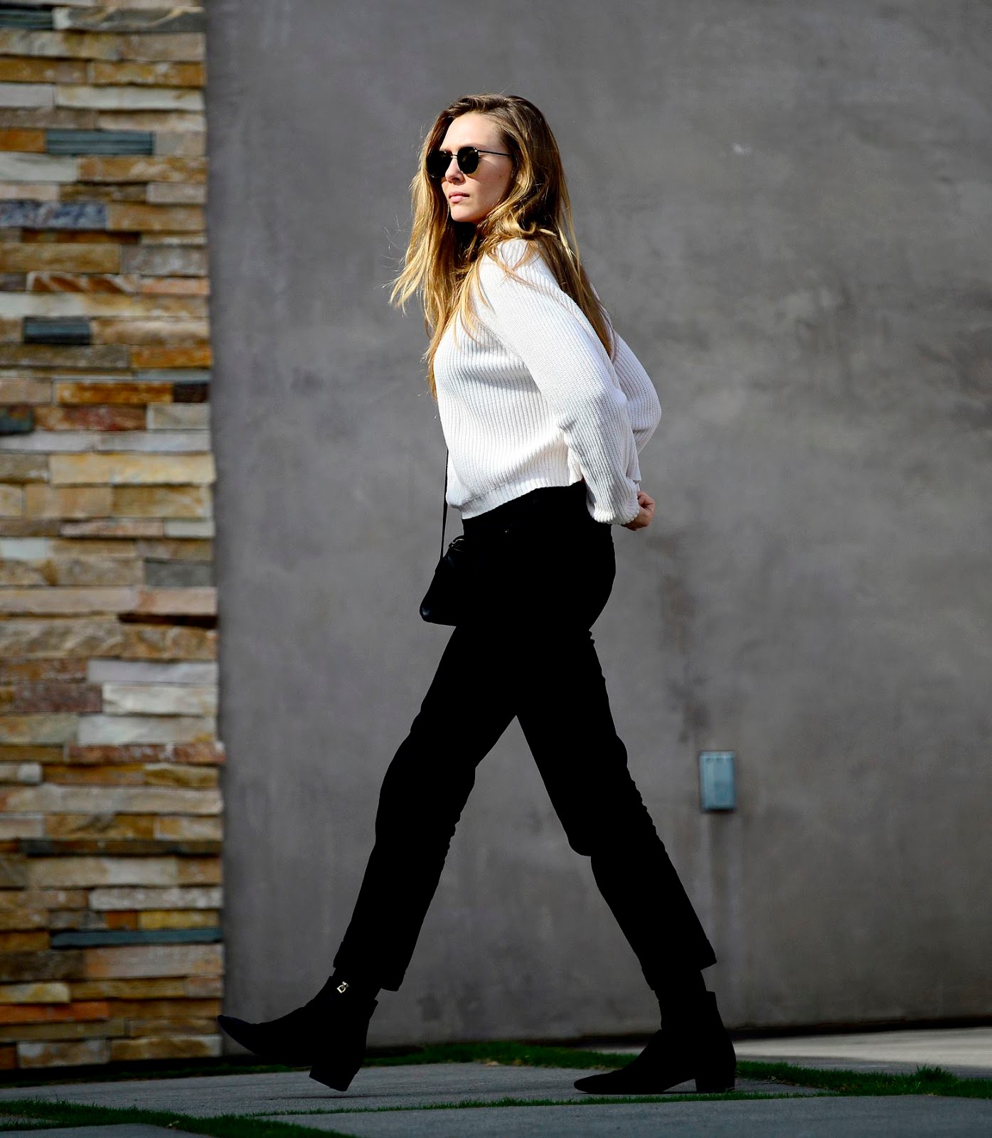 Elizabeth Olsen // At Shape House Urban Sweat Lodge in LA. - November ...