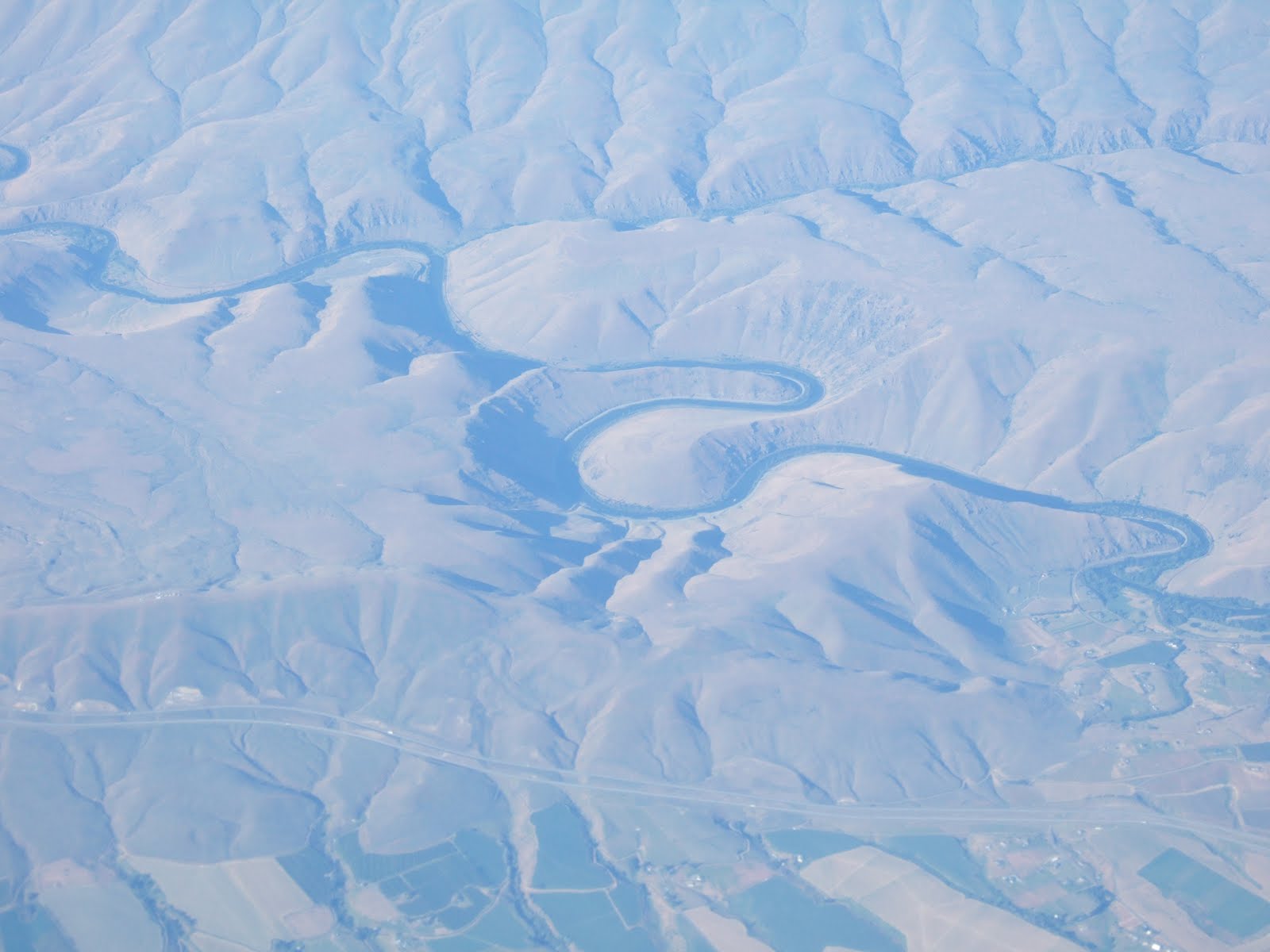 Reading the Washington Landscape: Antecedent Yakima River