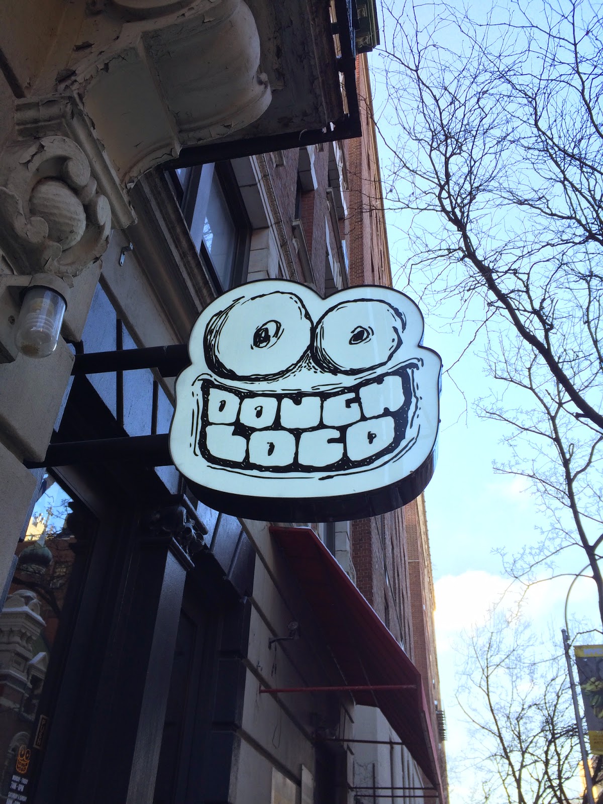 Chocolate Yeast Doughnut From Dough Loco / ドウ ロコのチョコレート イーストドーナツ ~ I'm ...