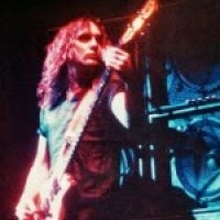 Faleceu Craig Gruber, antigo baixista dos Rainbow e Elf