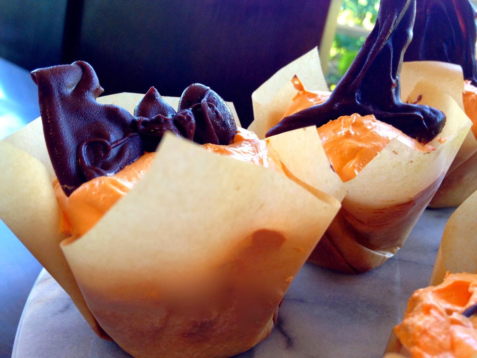 Meringues and Chiffon: BOO! Halloween Cupcakes
