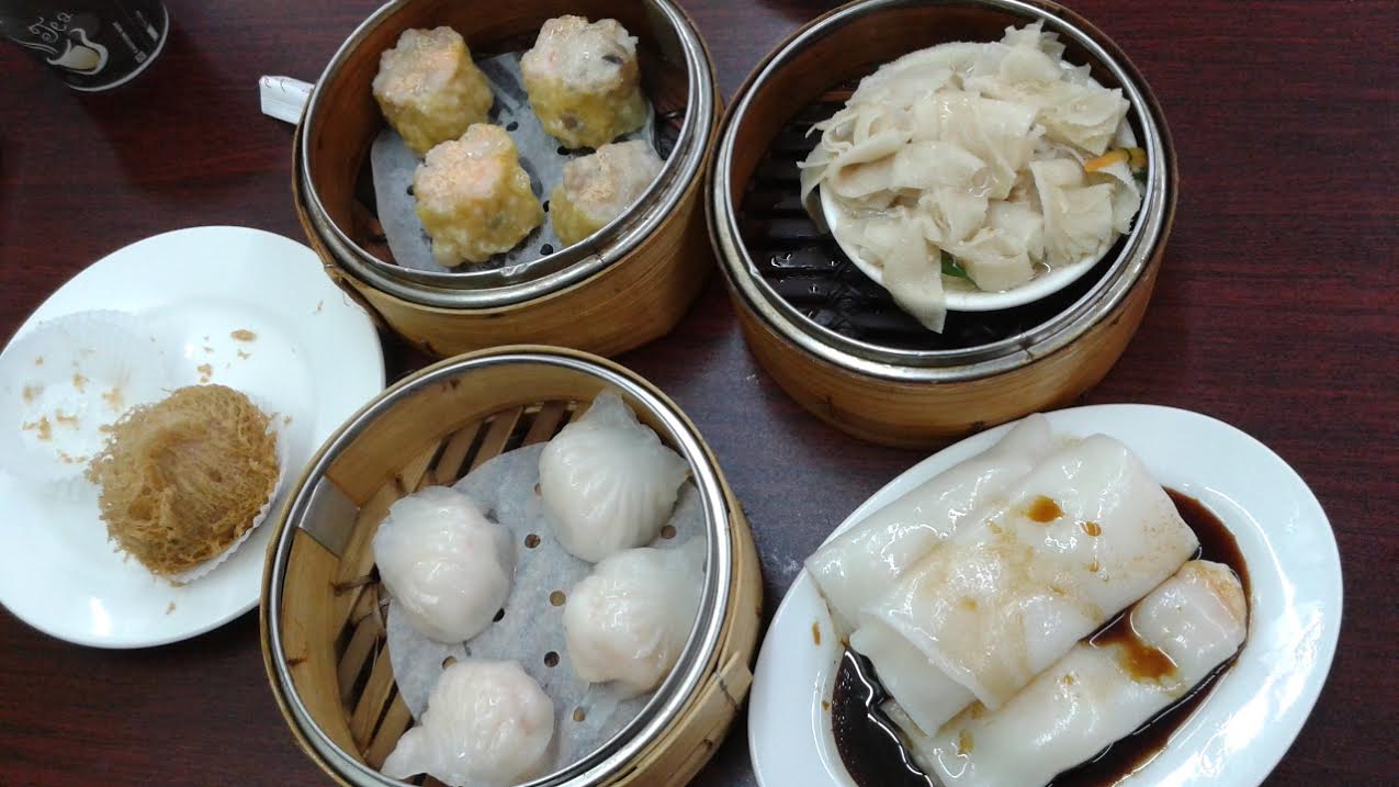 FRIED CHICKEN LIPS: Best BBQ Dim Sum