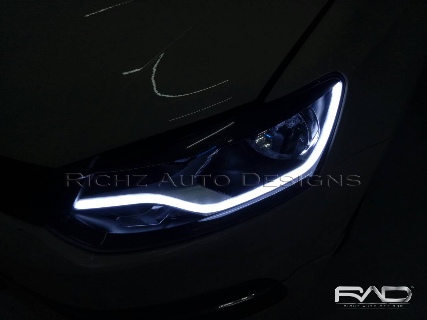 Richz Auto Designs: CUSTOM HEADLAMP / STOPLAMP