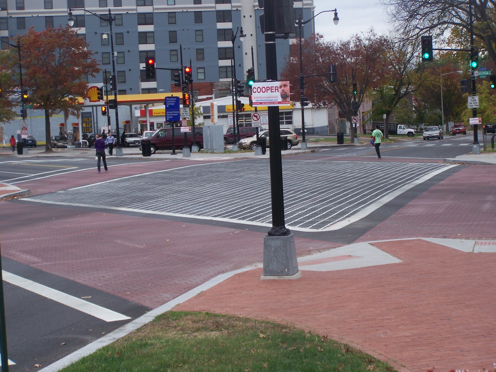 Rebuilding Place in the Urban Space: Special intersection treatment ...