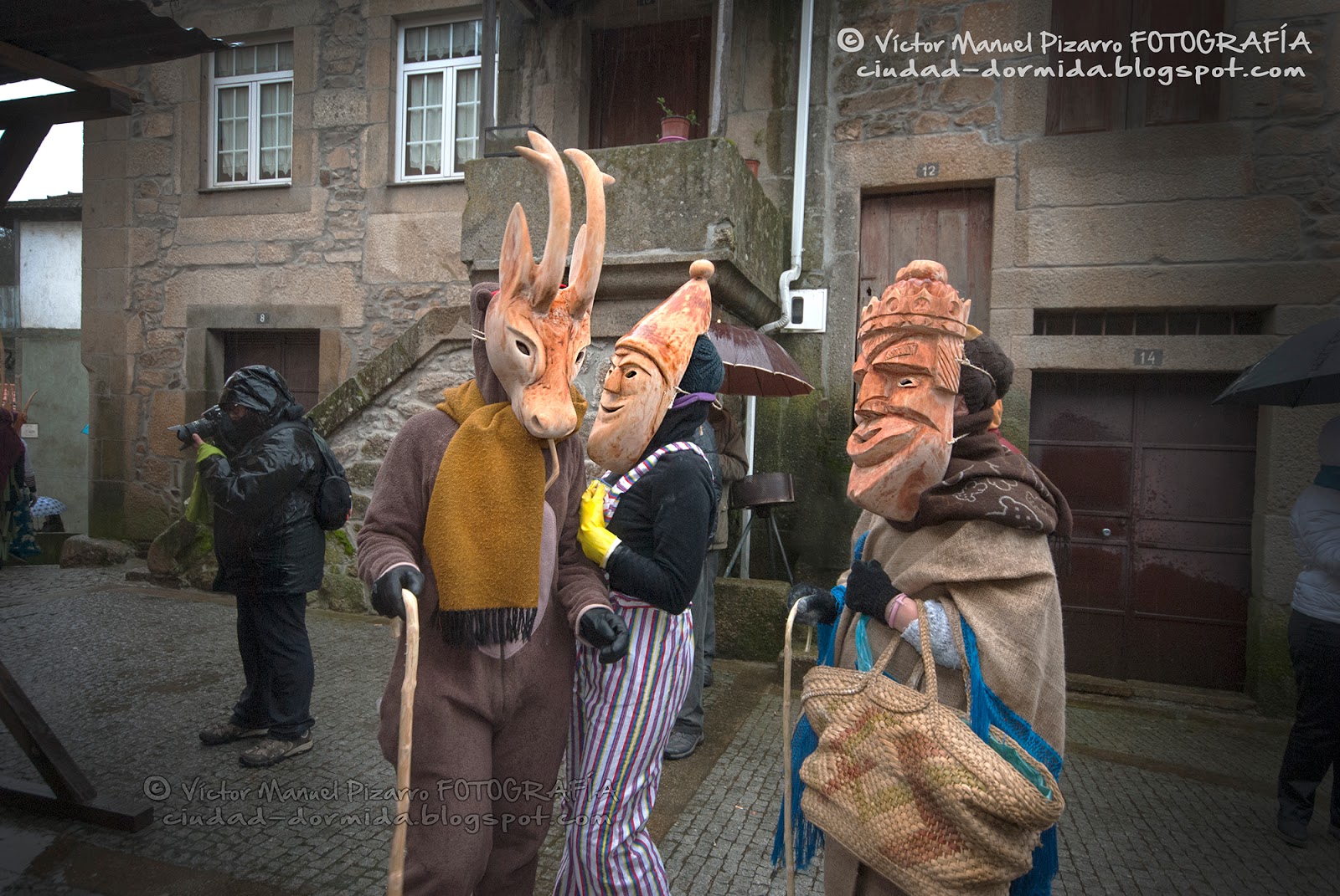 Ciudad-dormida: Entrudo de Lazarim, uno de los más espectaculares y ...