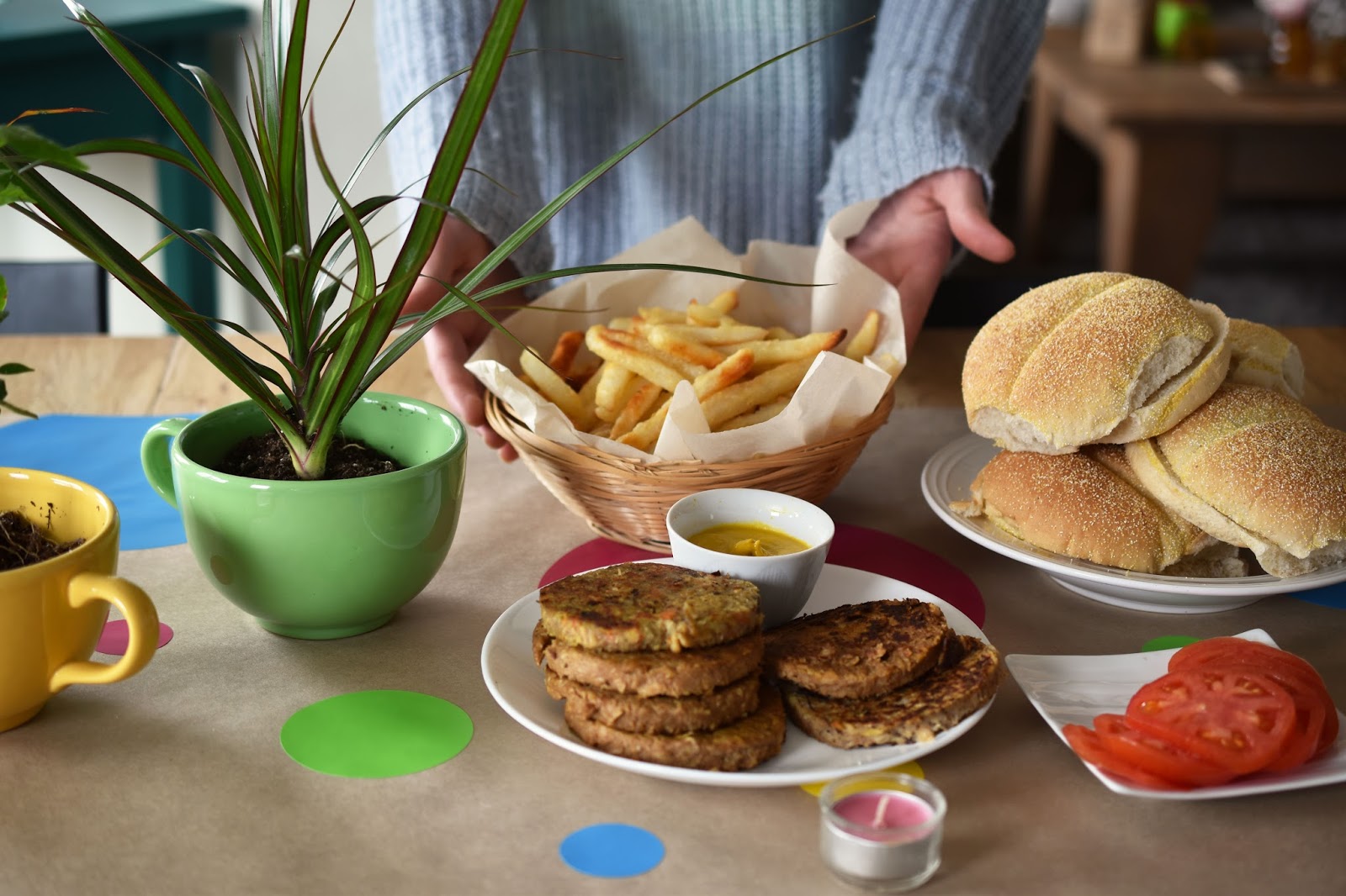 Woman in Real Life: Celebrate Spring Party With Veggie Burger Bar ...