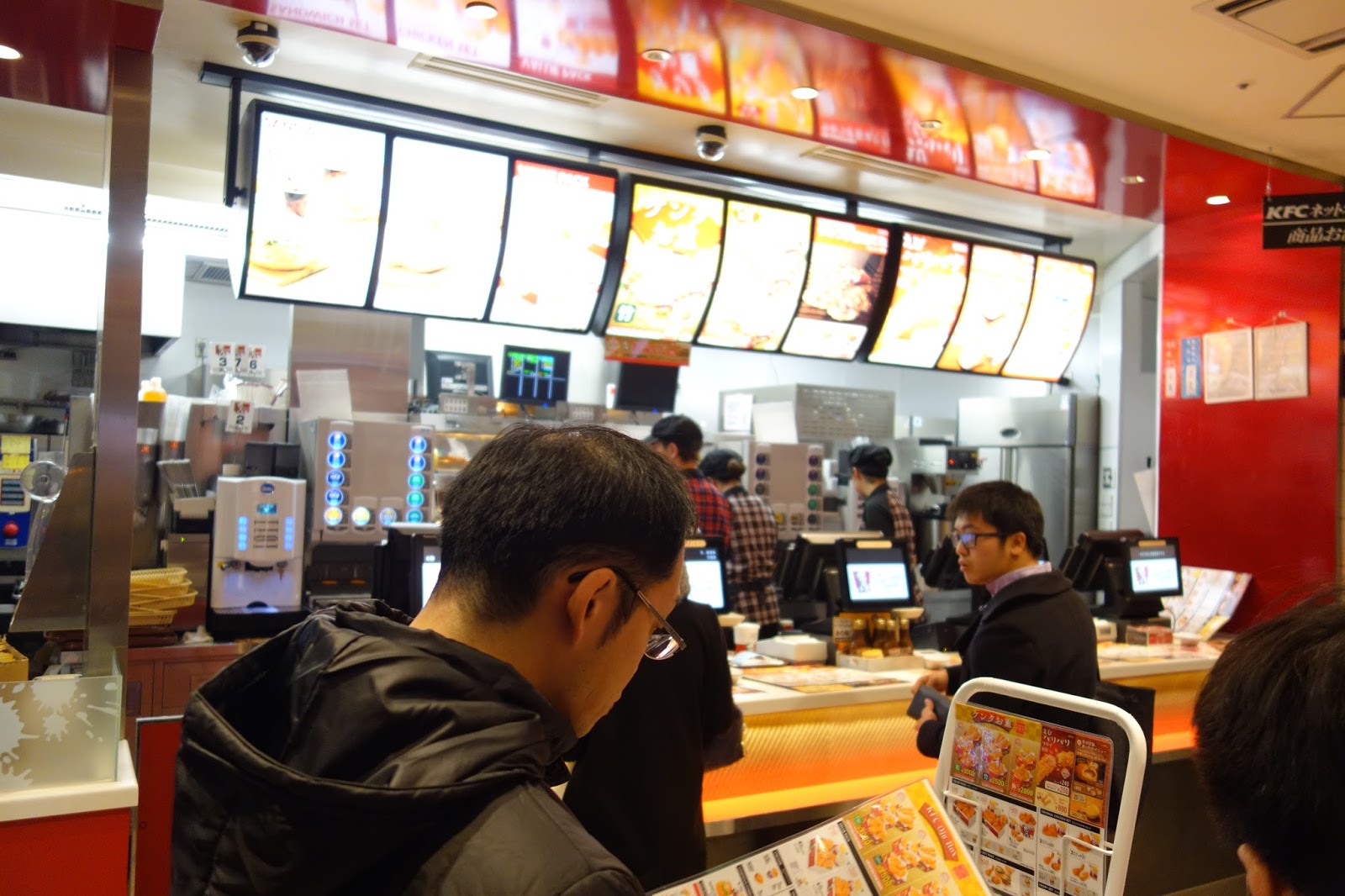 Tokyo Belly: TOKYO DOME CITY LAQUA: 1,000th TokyoBelly Entry KFC?! Yup ...