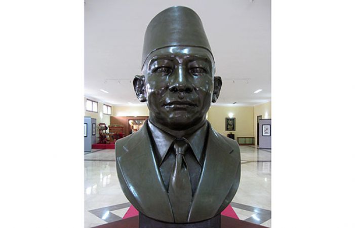 Gambar Patung Torso - Gambar Patung