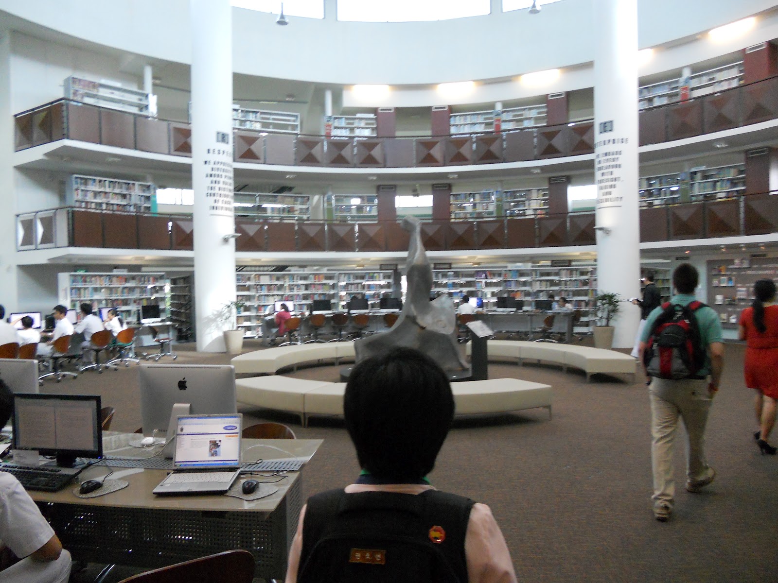 International Exchange Programs at MBA: Raffles Institute exchange ...