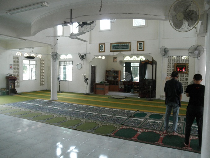 SENI LAMA MELAYU (MALAY OLDEN ART): Surau (Small praying hall of) Tuan ...
