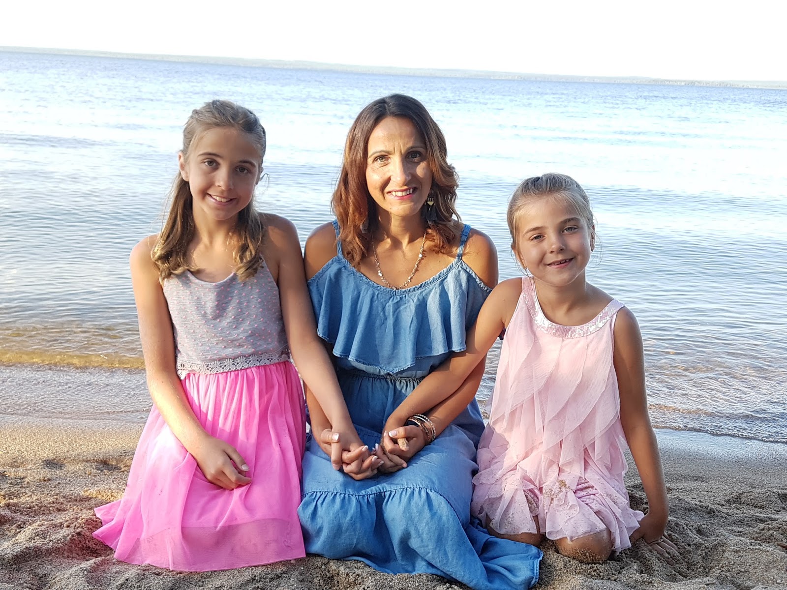 Bo's Bodacious Blog: Fashion Friday: How To Dress For Family Photos