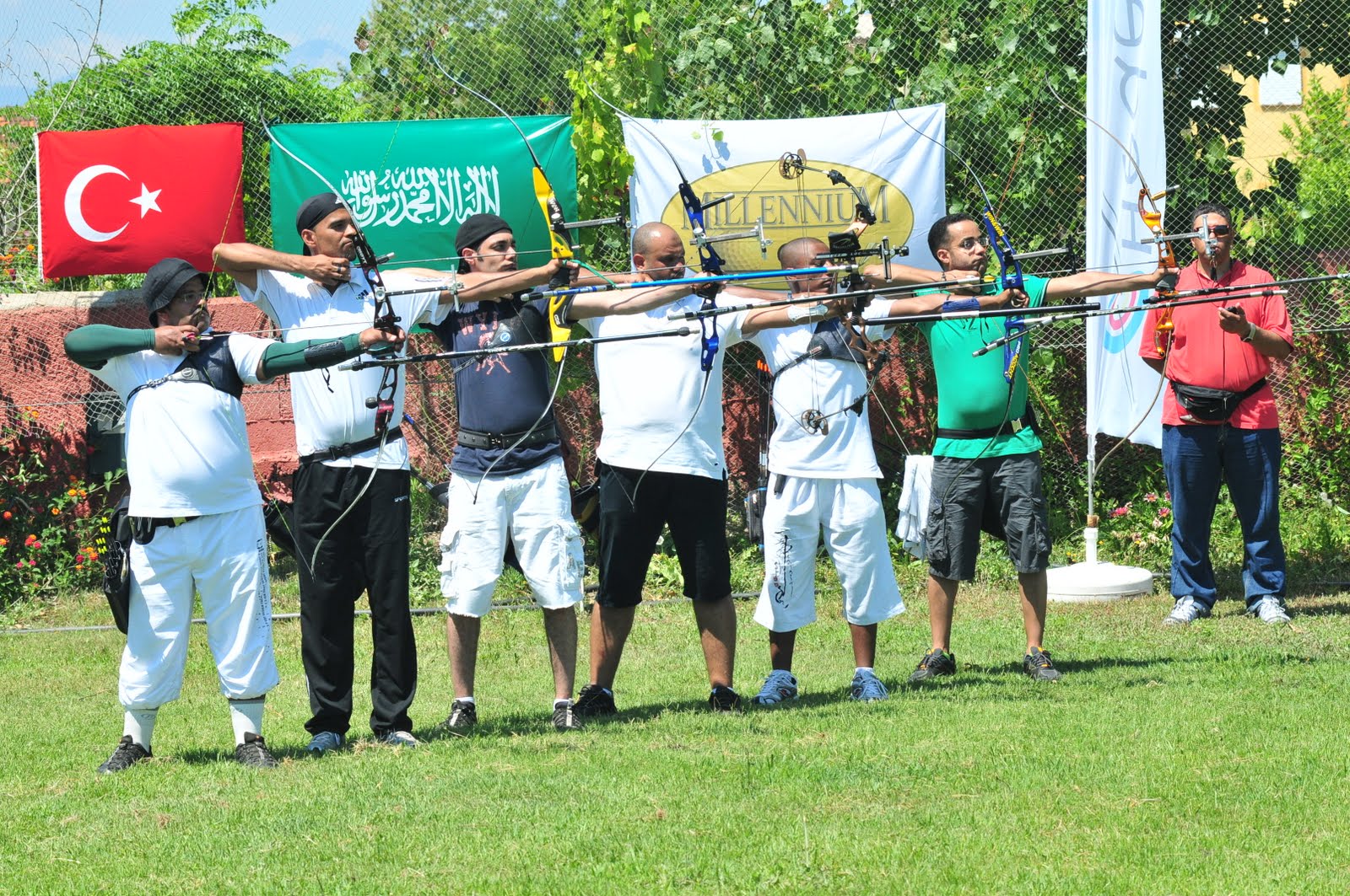 Okçuluk-Archery ( 射箭 ): Saudi Arabia Archery Men Team in Antalya Turkey