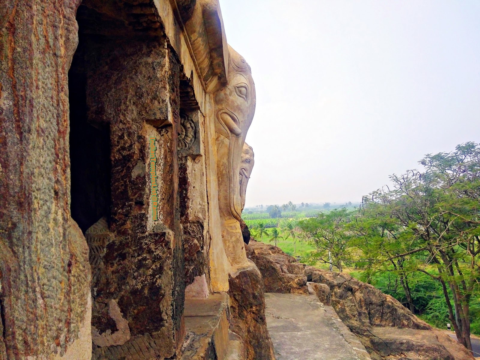 Famous Undavalli Caves in Vijayawada - History, Timings and Attractions ...