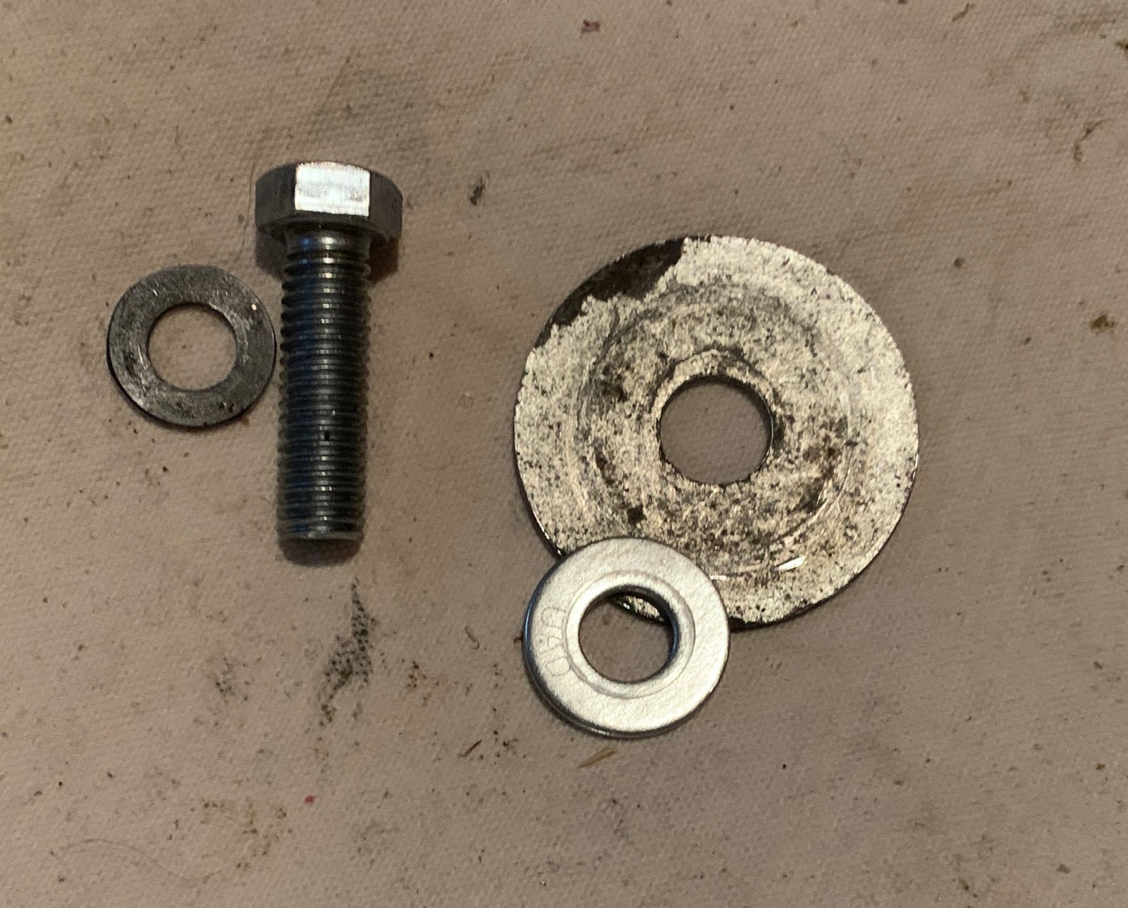 The Retrogrouch: Removing An Extremely Stuck Bottom Bracket