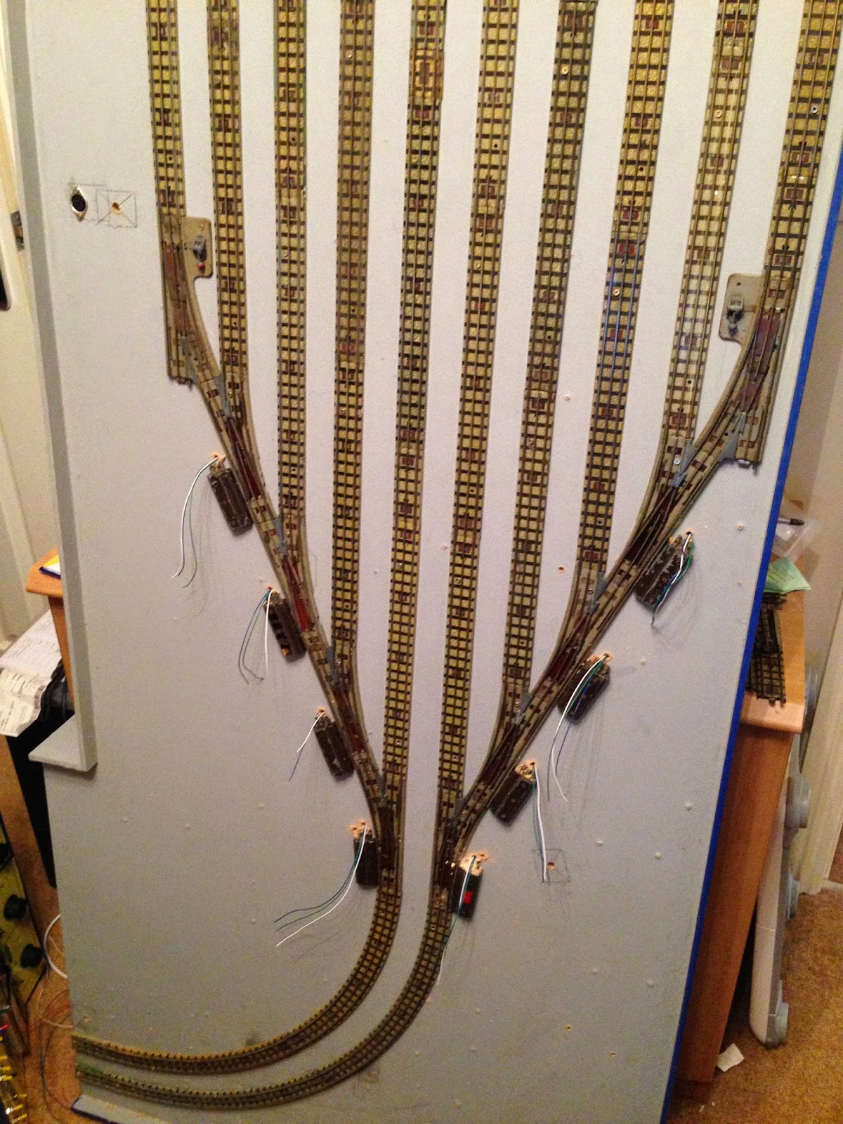 Hornby Dublo 3 Rail: Fiddle Yard Modification