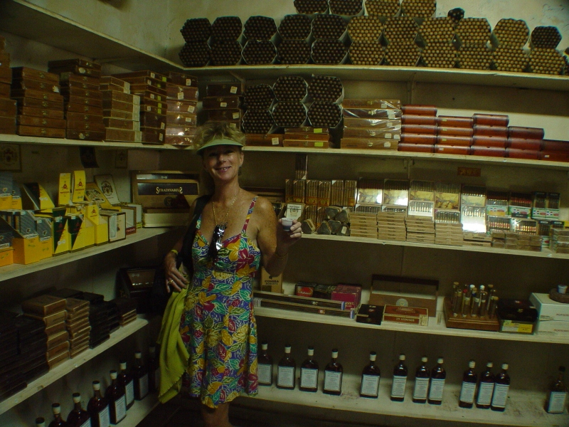 MOTIVATOR: Puerto Plata with Pollie