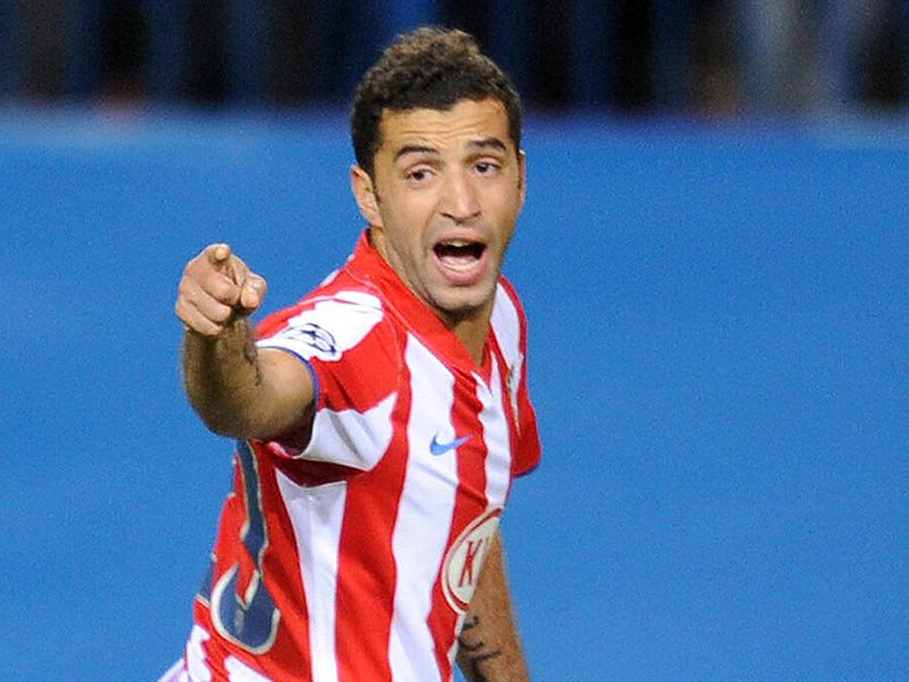 Simao Sabrosa Pictures | Latest Sports Alerts