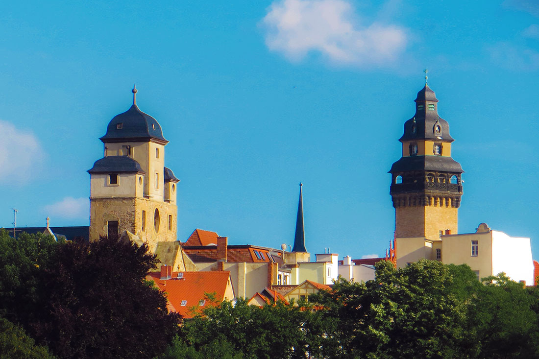 ZEITZER ANSICHTEN: Blick zur Michaeliskirche in Zeitz