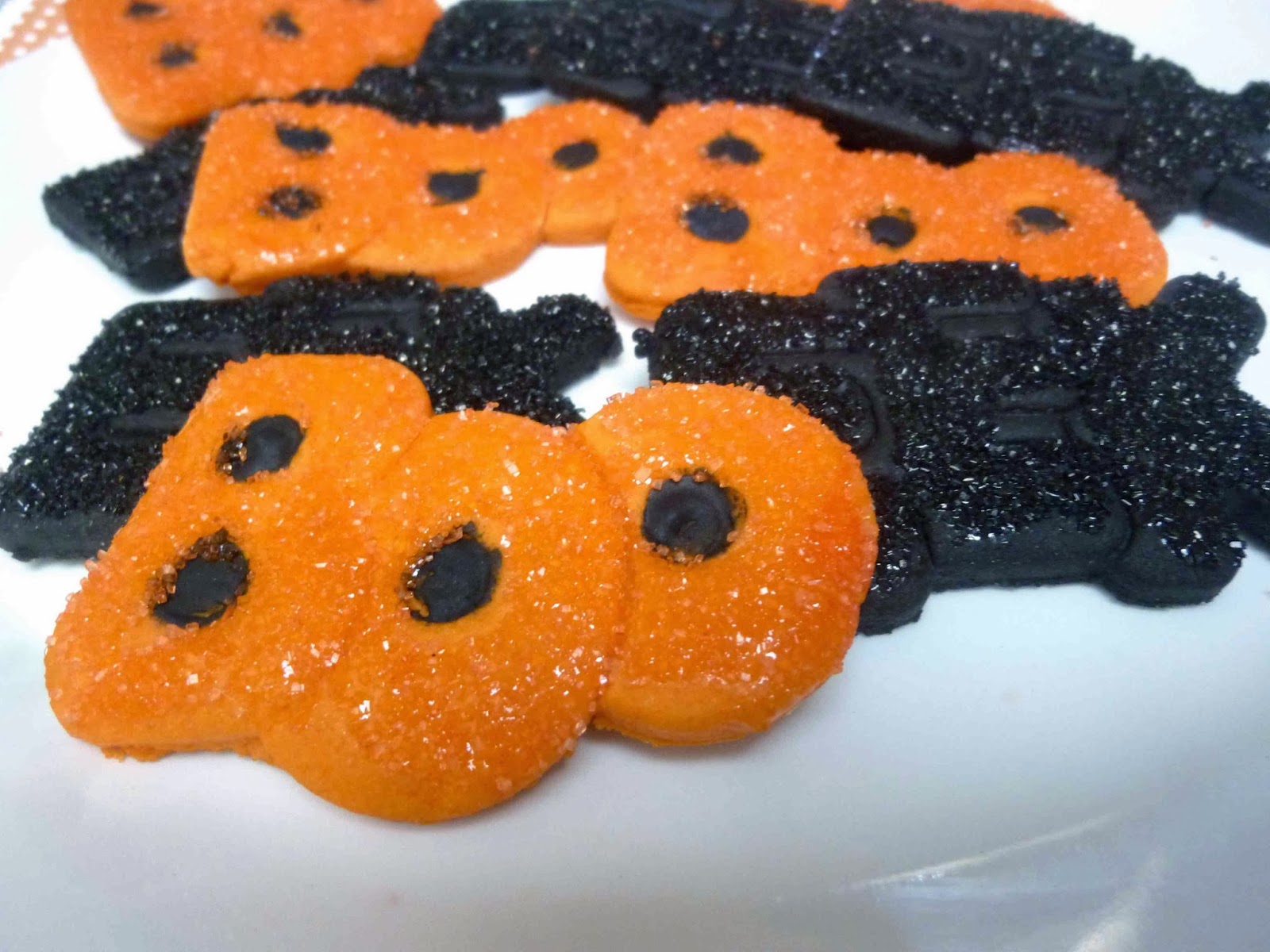 EEK & BOO Cookies for Halloween – Diary of a Mad Hausfrau