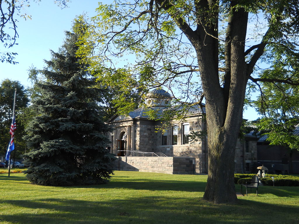 Heroes, Heroines, and History: The Gift of the Carnegie Libraries