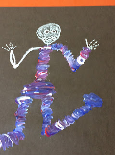 Kindergarten Kiosk: Skeleton & Mummy: An Easy Halloween Art Project