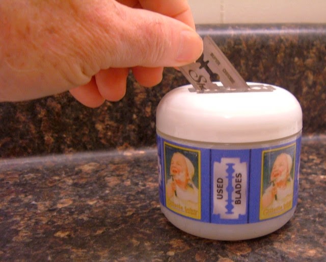 Jayaruh Shaving: Blade Banks