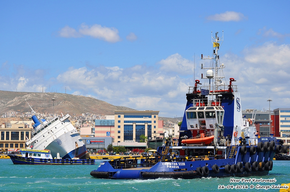 New Port Karlovassi: Σημερα ηταν το Παναγια Τηνου.... Αυριο ...