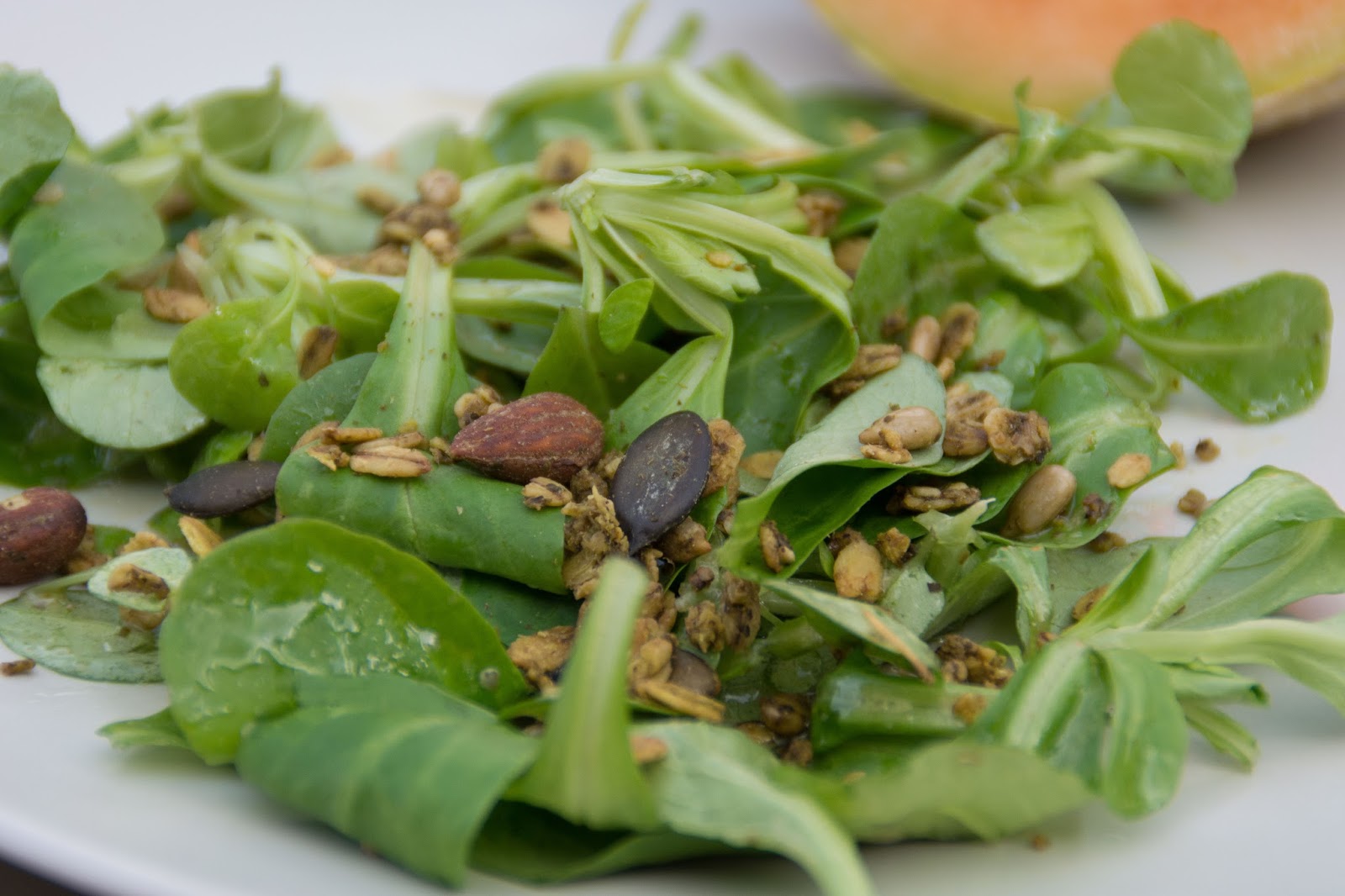 Mange tes graines ! Des encas healthy, bio et de saison - Carnet Green ...