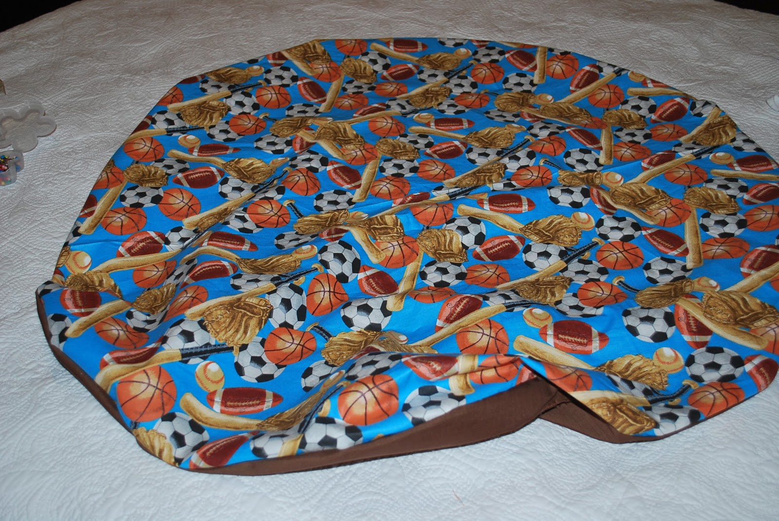 If I Can Sew It, You Can Sew It: Lego Sack Tutorial