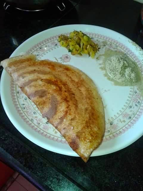 AMCHIGELE VASARI NEW : MOONG DAL DOSA BY RESHMA BHAT