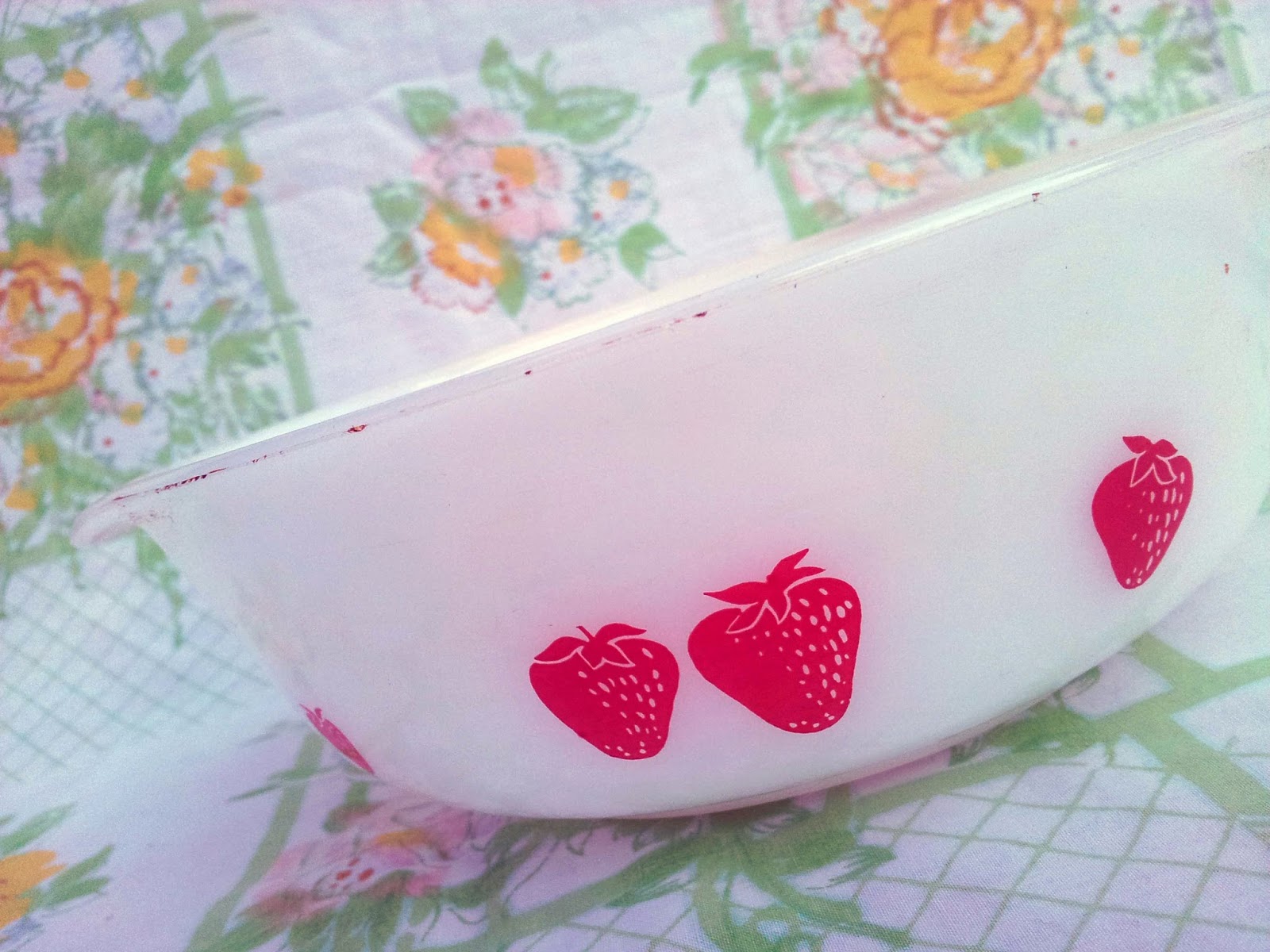 tea and craft: Pyrex is a girl's best friend