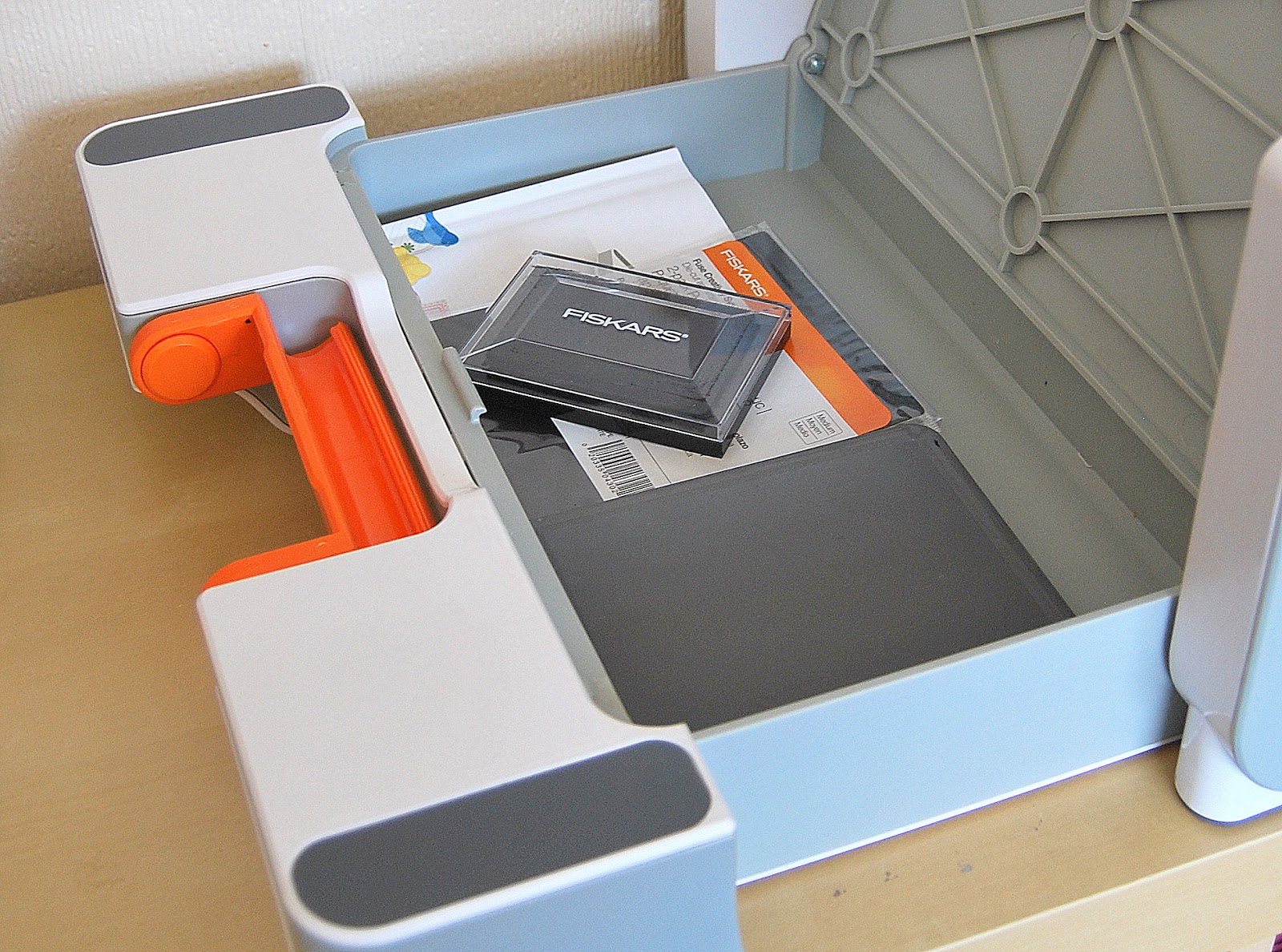 Kath's Blog......diary of the everyday life of a crafter: The Fiskars ...