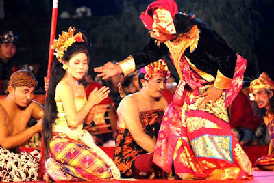 HISTORY OF CULTURE: Drama Gong, Traditional Theatre From Bali