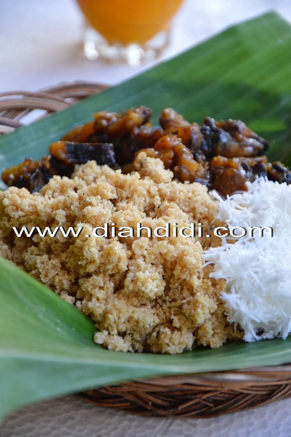 Diah Didi's Kitchen: Gathot & Tiwul...Jajan Pasar Eksotis..Yang Udah ...
