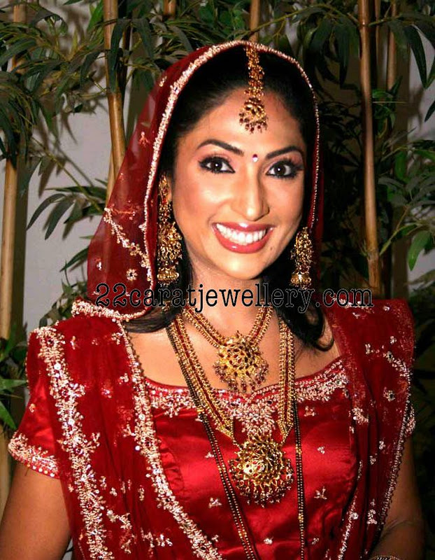 Mouli Ganguly Gold Long Chain and Black Beads Jewelry - Jewellery Designs