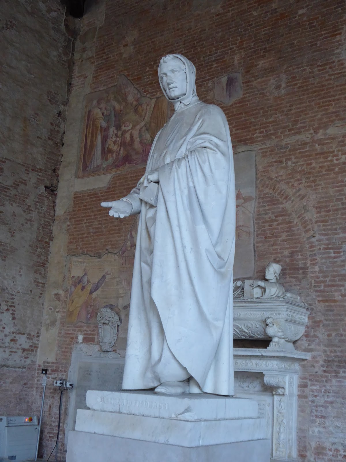 Photo-ops: Grave of a Famous Person: Leonardo "Fibonacci" Pisano - Pisa ...