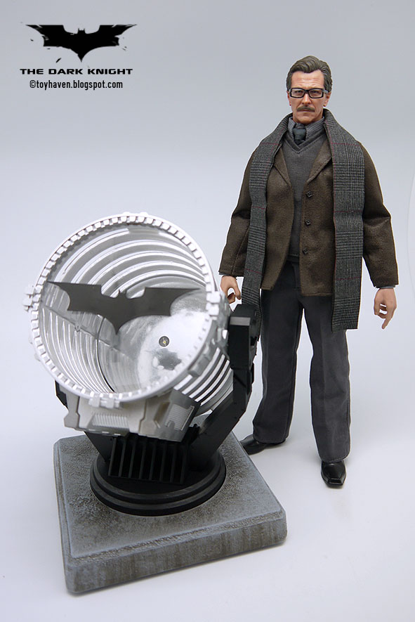 toyhaven: Review Dream EX 2012 Toy Fairs Exclusive 1/6 scale Bat-Signal ...
