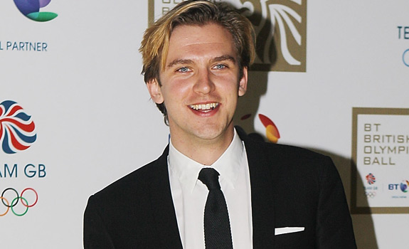 FILMS EN COSTUMES: Dan Stevens